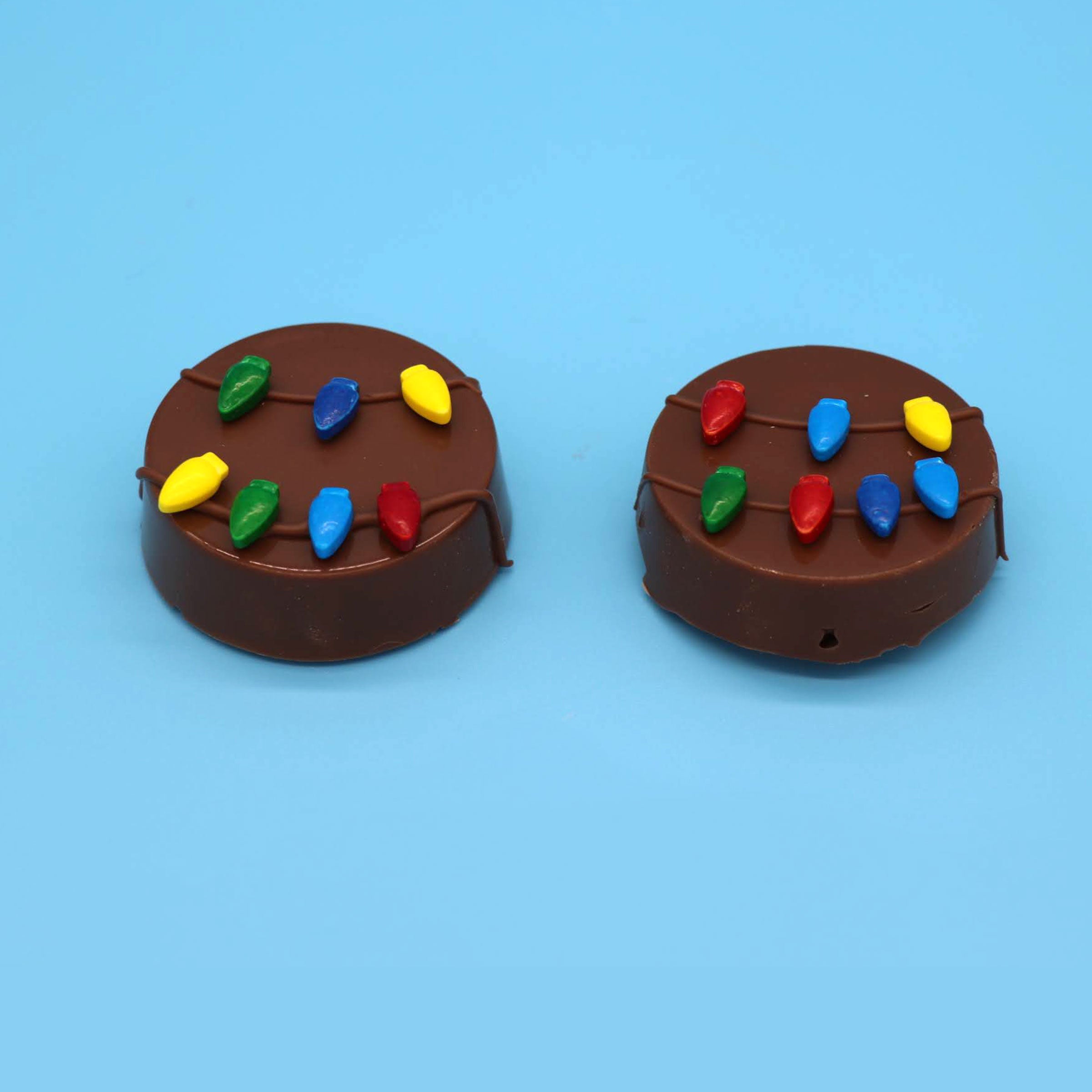 String of Lights Chocolate Covered Oreos – Mum's Small Batch Bakery